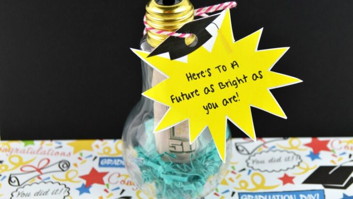 26 Clever Ways to Give Money as a Graduation Gift ⋆ The Quiet Grove